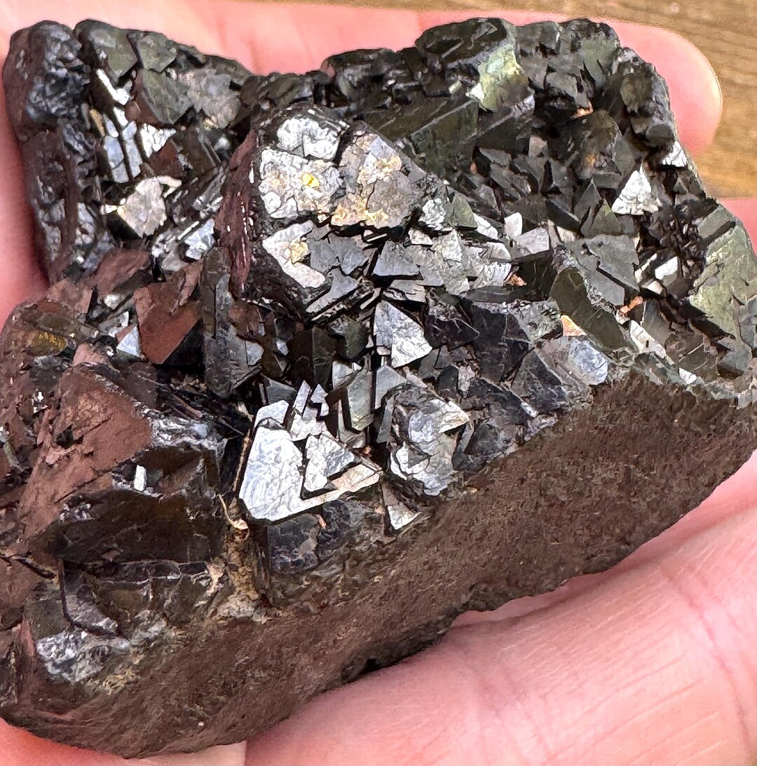 Rare 13 Oz Magnetite Crystal Stone + Magnet - Etsy