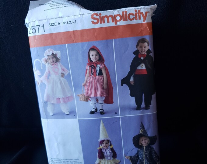 Simplicity 2571 Sewing Pattern, Toddlers Halloween Costumes Wizard ...