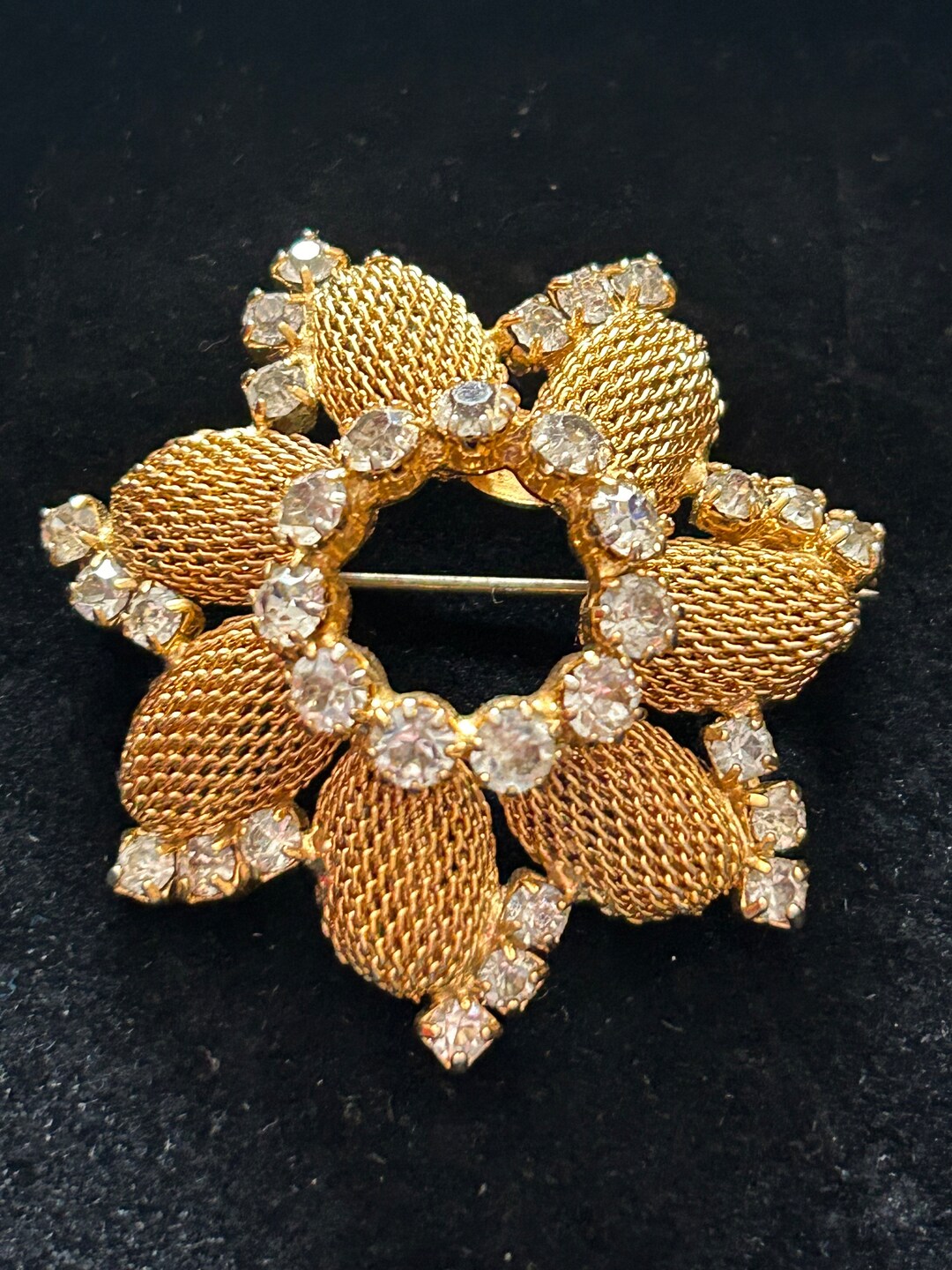 Rare Vintage Hobe Gold Mesh and Rhinestone Flower Brooch. Signed Pin ...