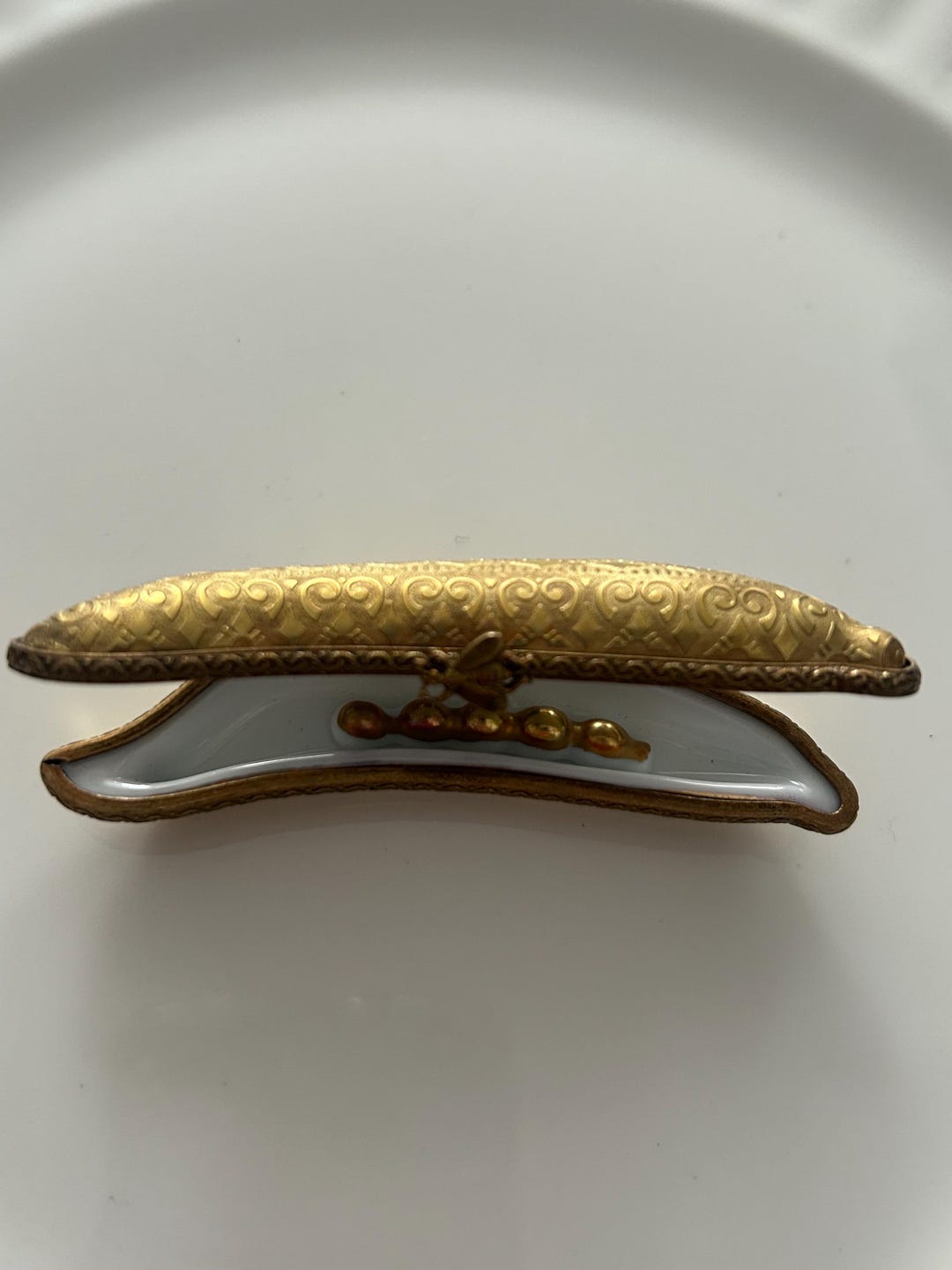 Rare Vintage Limoges France Incrustation of Fin, Peas in a Pod Trinket ...
