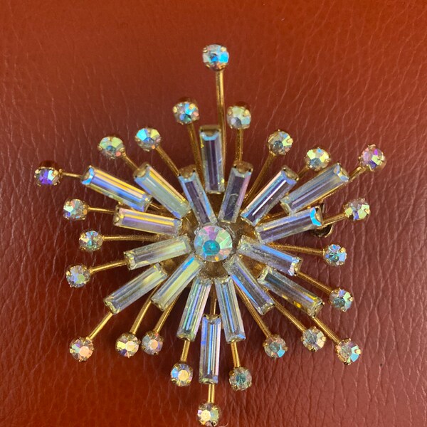 Starburst Pin - Etsy