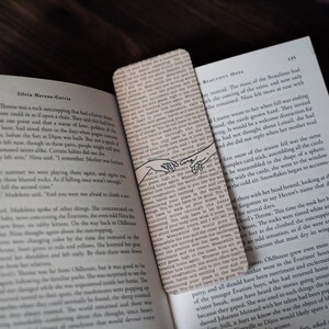 Light Academia Bookmarks | Text Background | Beige | Gift for Classics ...