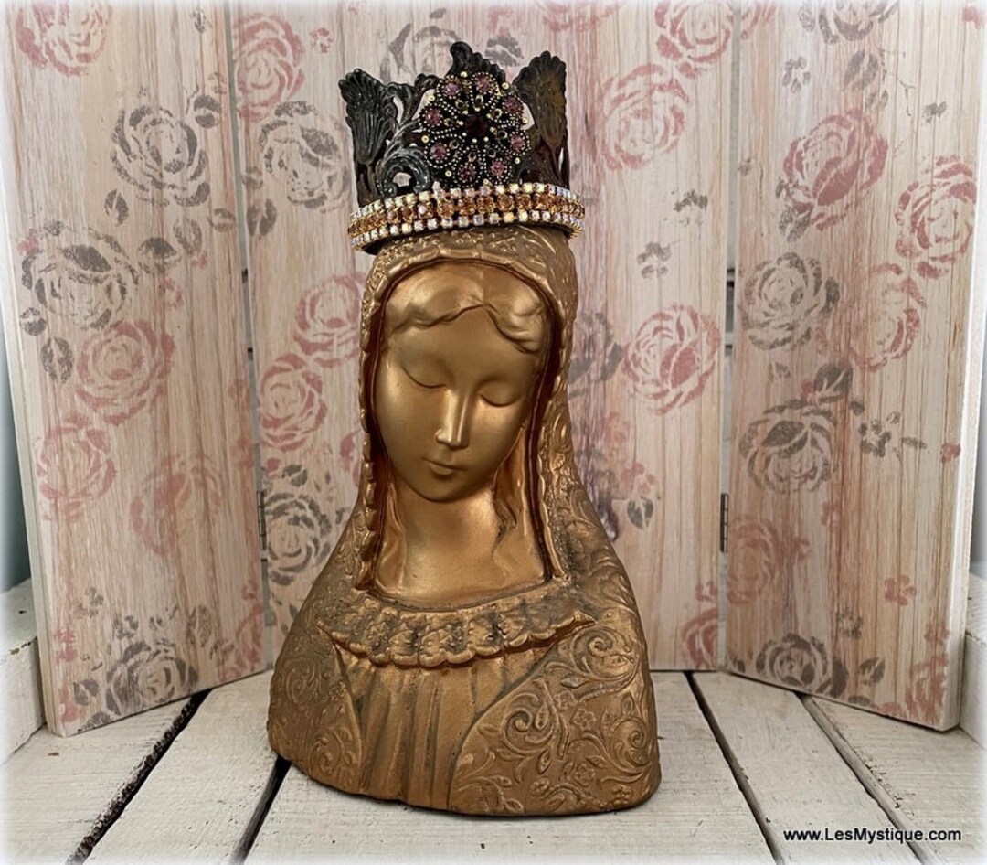 Rare Vintage Virgin Mary Statue Crowned Madonna JEWELED Rusty Crown ...