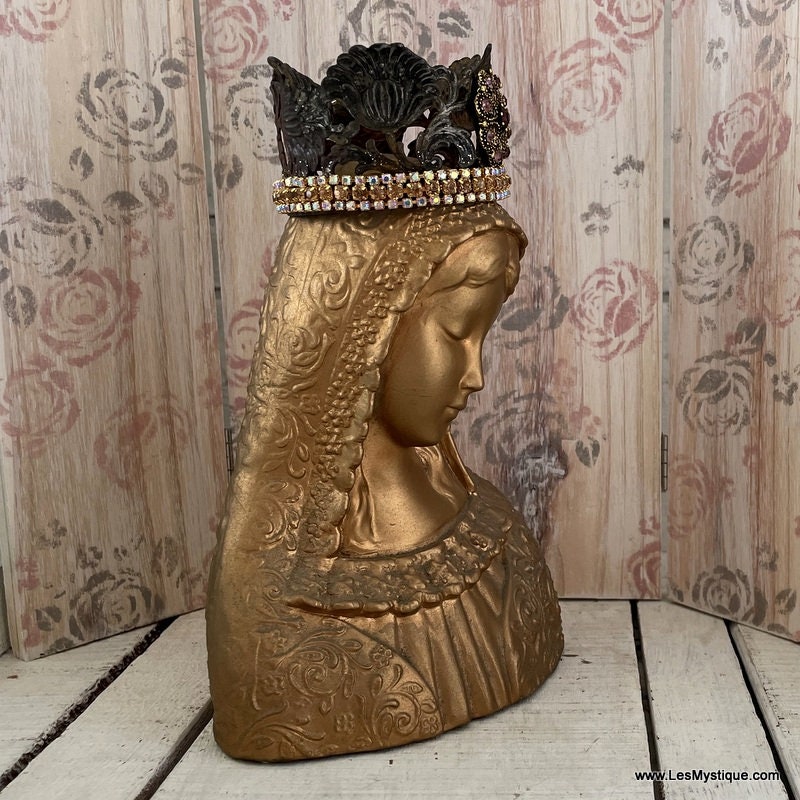 Rare Vintage Virgin Mary Statue Crowned Madonna JEWELED Rusty Crown ...