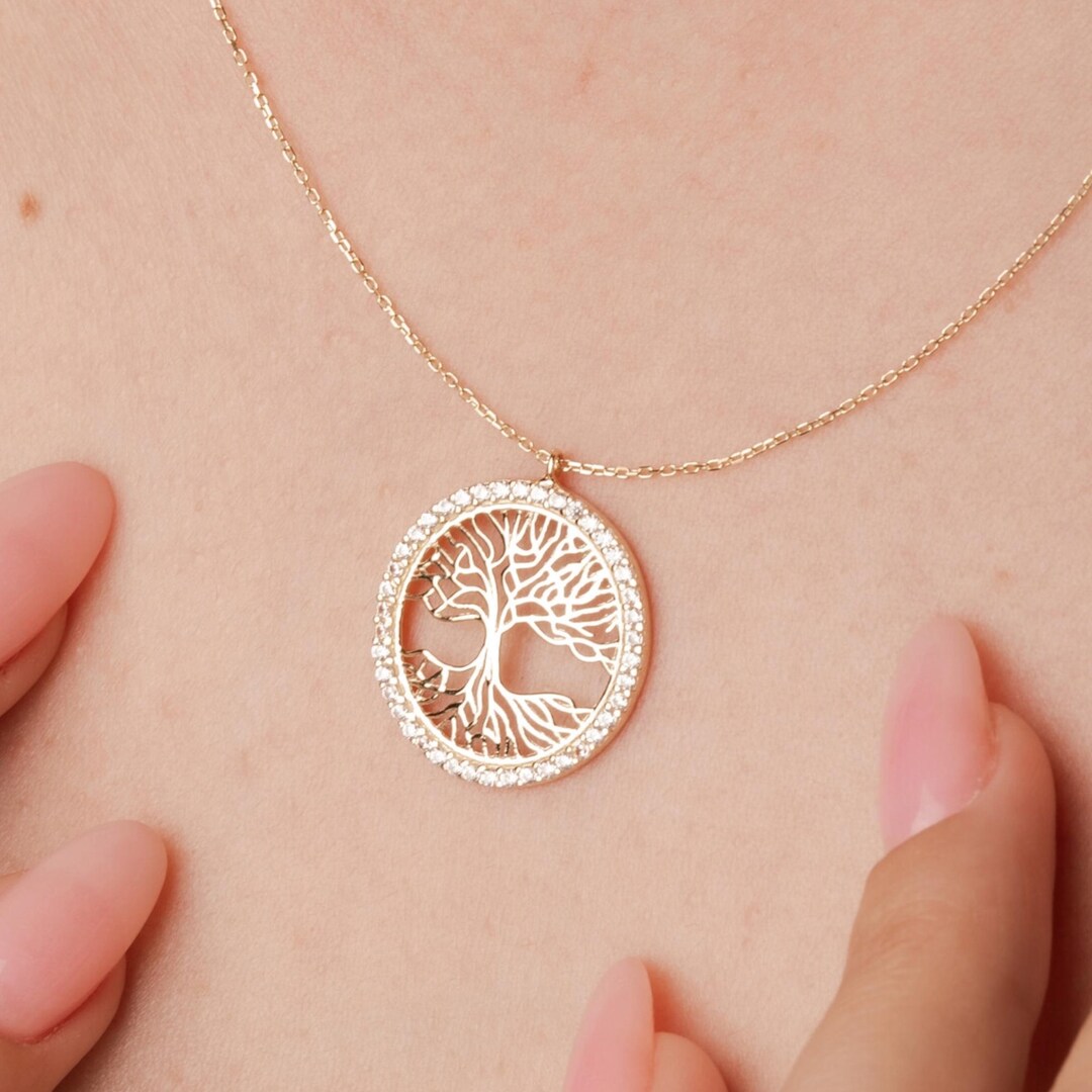 14K Gold Family Tree Medallion Necklace - Circle CZ Family Tree ...