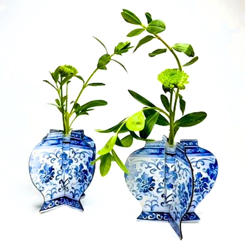 Blue and White Chinoiserie Bud Vase – Elegant Flat-pack Flower Vase – Spring Party Favor or Name ...