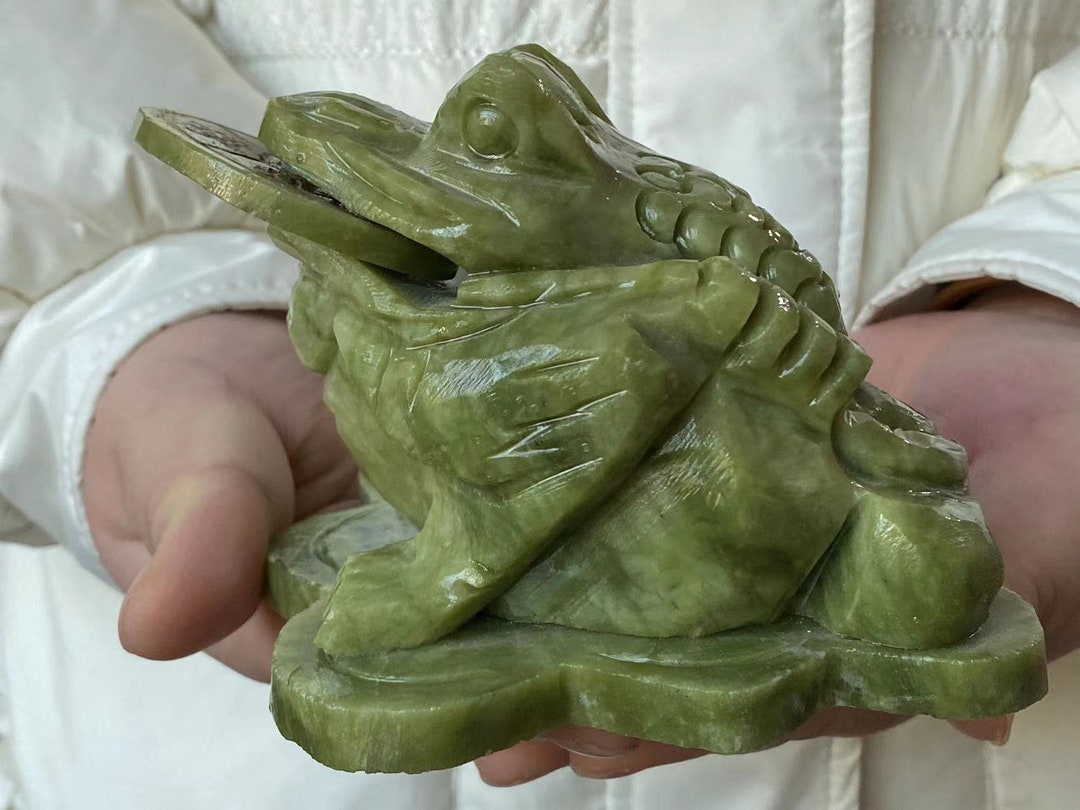 Natural Jade Toad Statues Feng Shui Home Decor ,frog Figurines and ...