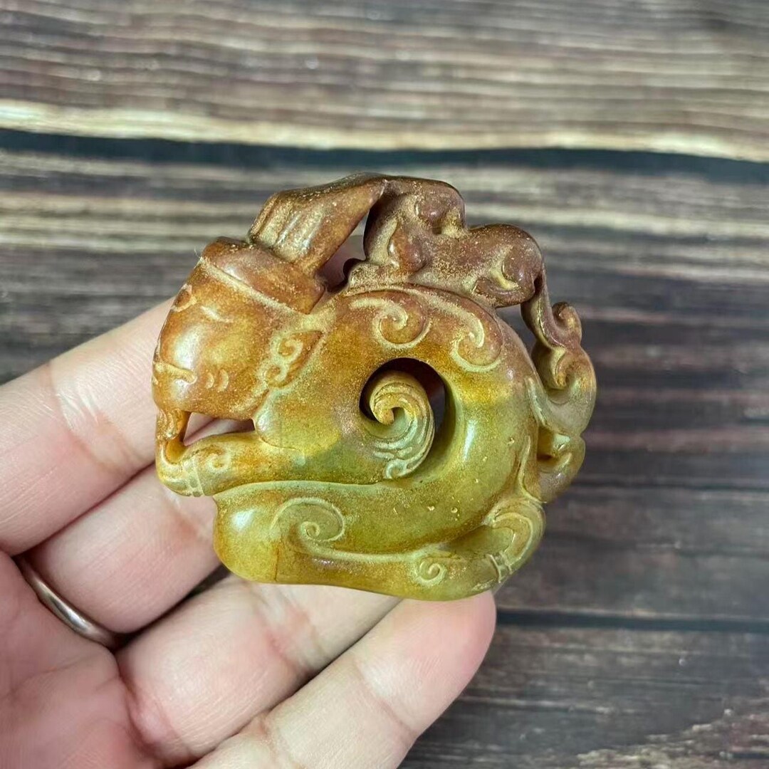 Natural Jade Beast Pendant Amulet , Lucky Beads Necklace, Good Luck ...