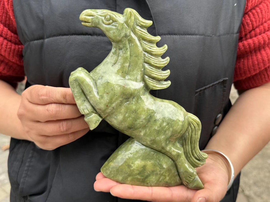 Natural Green Jade Horse Statue, Exquisite Hand Carved Crystal Animal ...