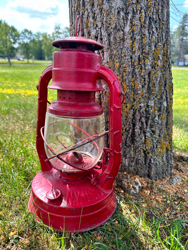 Vintage Red Lantern Dietz New York Usa - Etsy