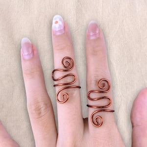 Crochet Tension Ring Adjustable Hook Ring for Yarn Enthusiasts ...