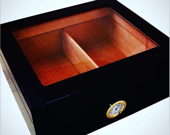 Personalized Cigar Humidor Gift – Engraved Glass Top Box – 50 Cigar ...