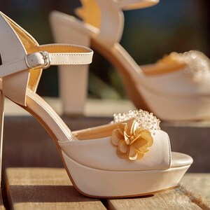 Wedding Shoes With Sparkling Crystal Flowers, Beautiful Fabric Flowers ...