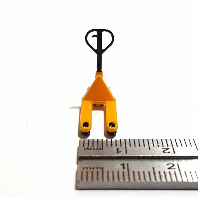 Hand Jack | Pallet Jack | Crate Jack 1:64 Miniature Figure Diorama - Etsy