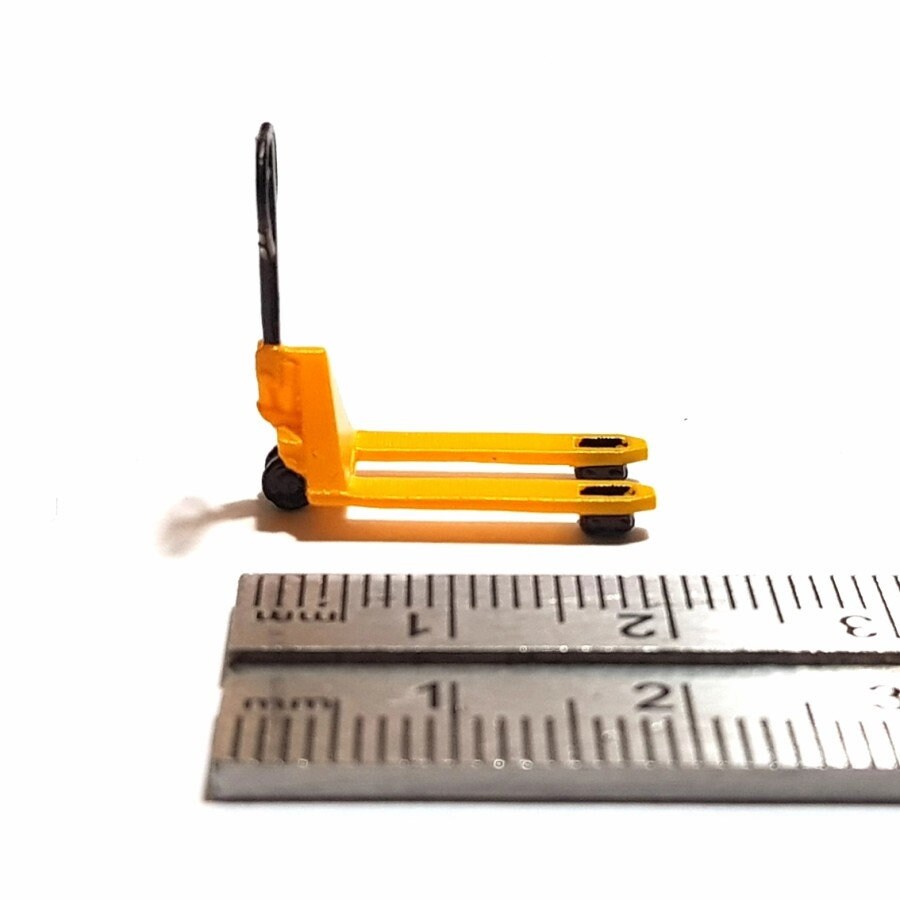 Hand Jack | Pallet Jack | Crate Jack 1:64 Miniature Figure Diorama - Etsy
