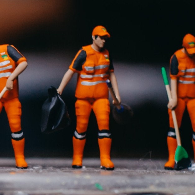 Janitor Crew | Cleaning Officer | Cleaner | Janitorial Service ...