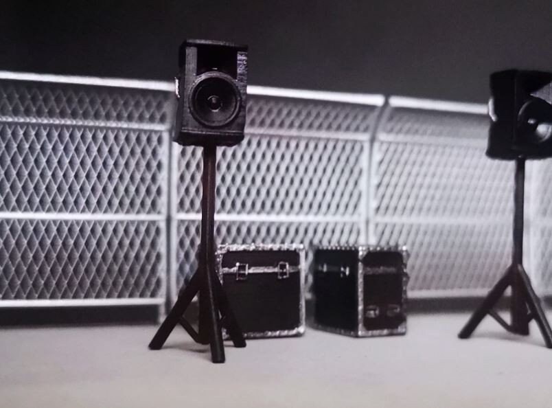 1:64 Standing Speaker Miniature Figure Diorama - Etsy