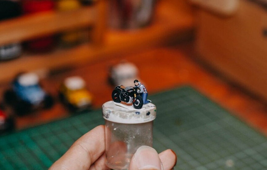 1/87 | 1/64 Scale Miniature Figure Cafe Racer Mechanic | Biker Guy ...