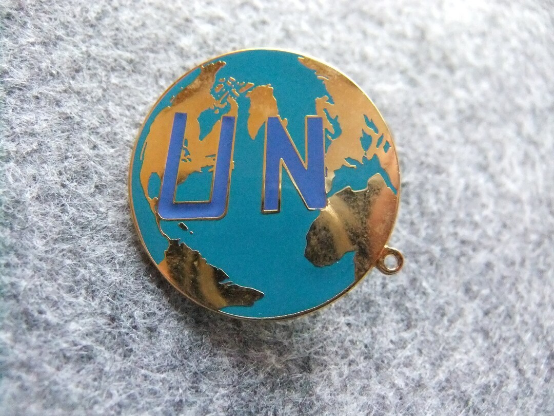 Pin UN United Nations Globe Earth Collector - Etsy