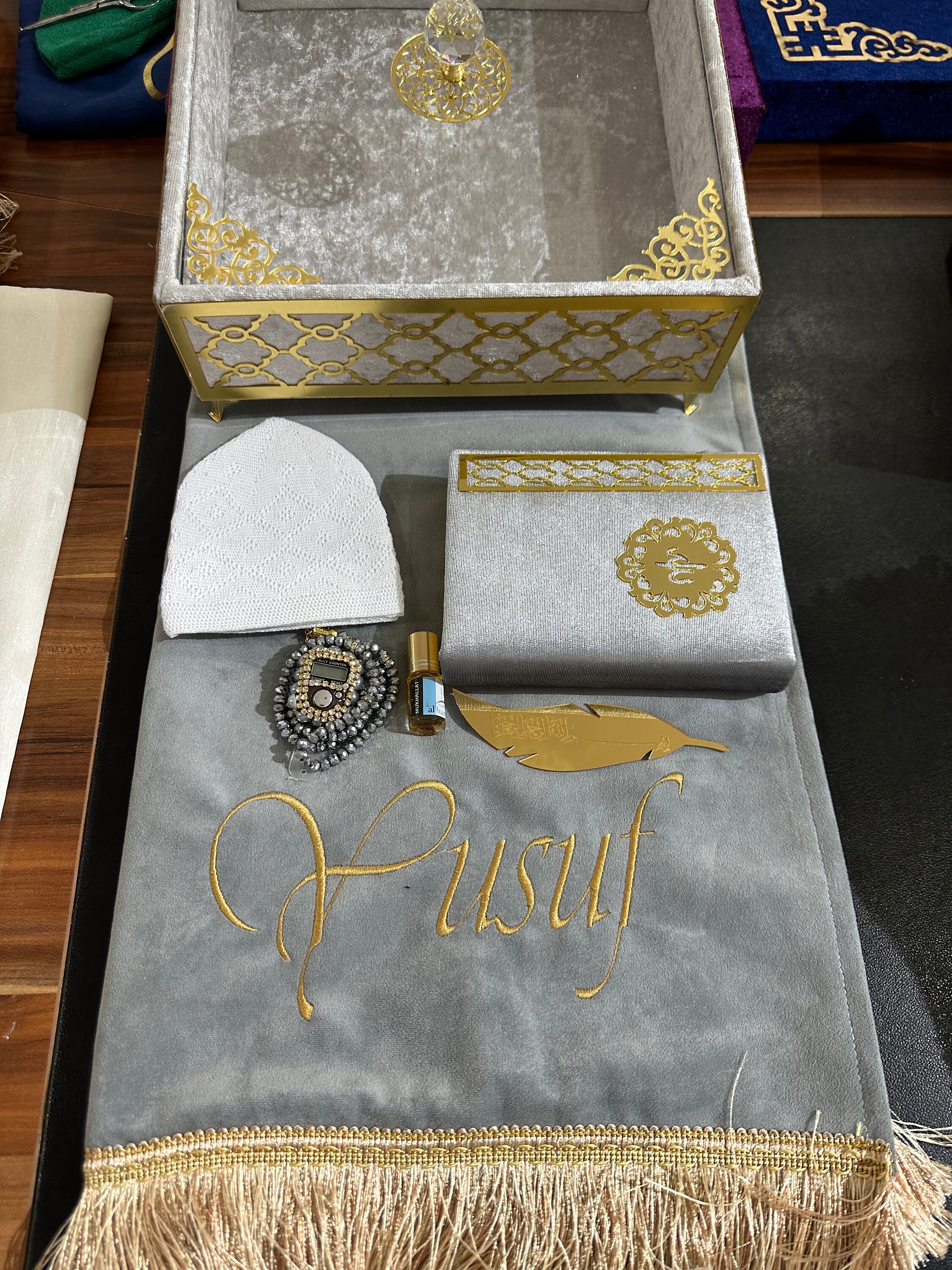 Customize Prayer Mat, Personalized Velvet Rug, Dua Book, Quran, Tasbeeh ...