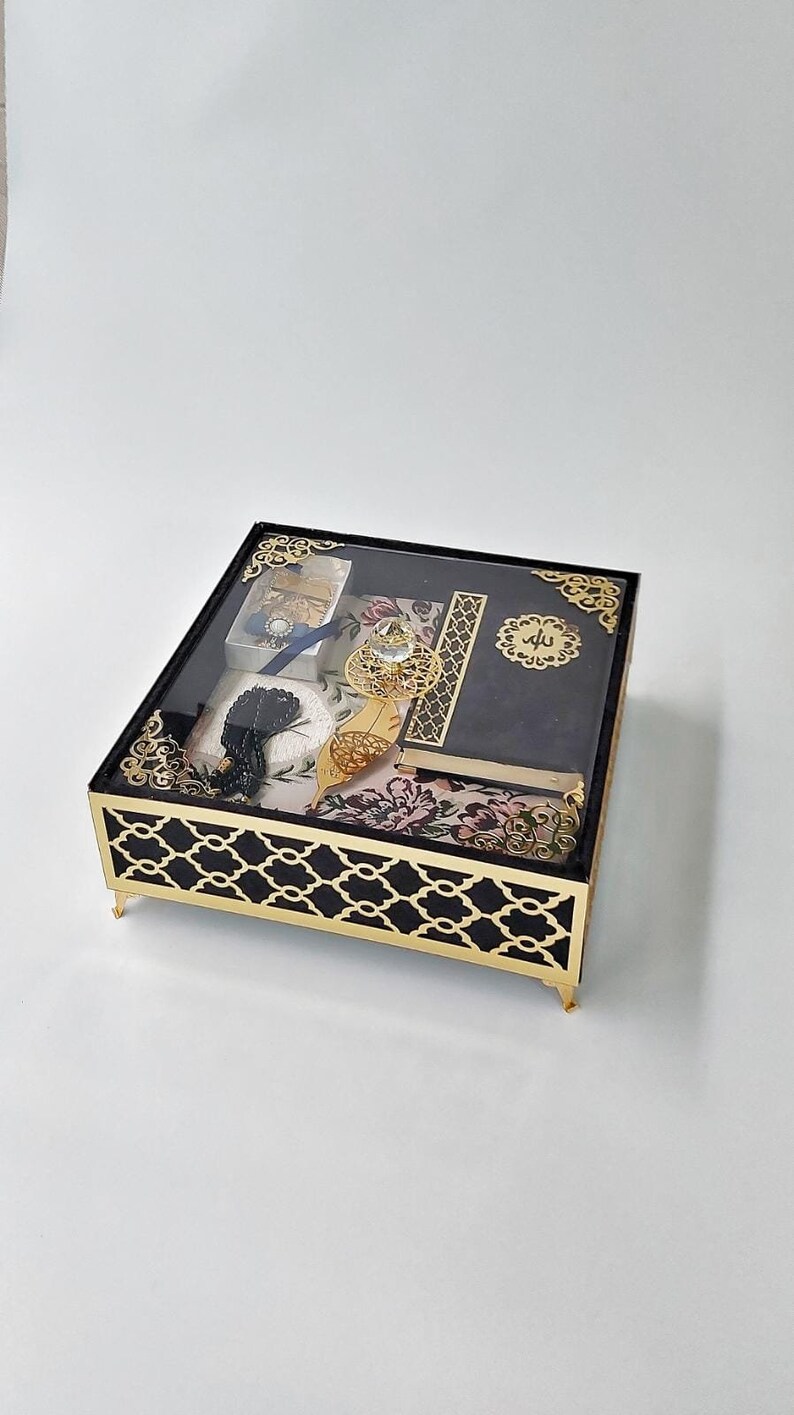 Personalized Luxury Velvet Box Set, Quran Prayer Mat Islamic Gift Set ...