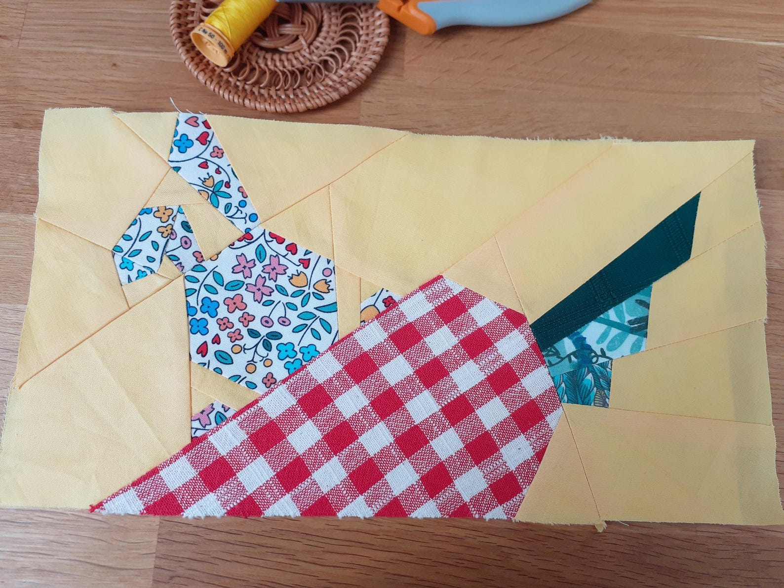 Bunny Rabbit With Carrot Quilt Block Pattern, 3 Sizes Included, FPP ...