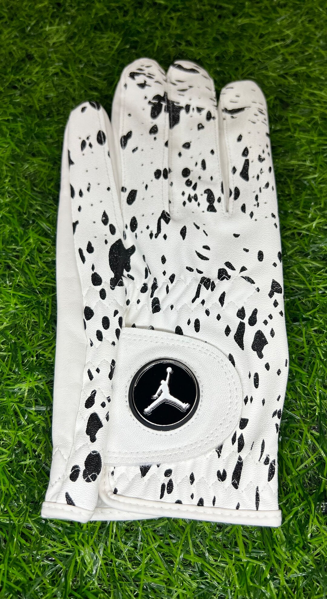 Air Jordan Golf Glove With Magnetic Ball Marker - Etsy