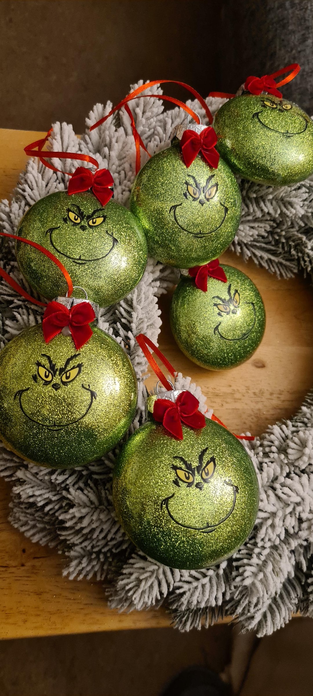 Glitter Grinch Christmas Baubles - Etsy UK