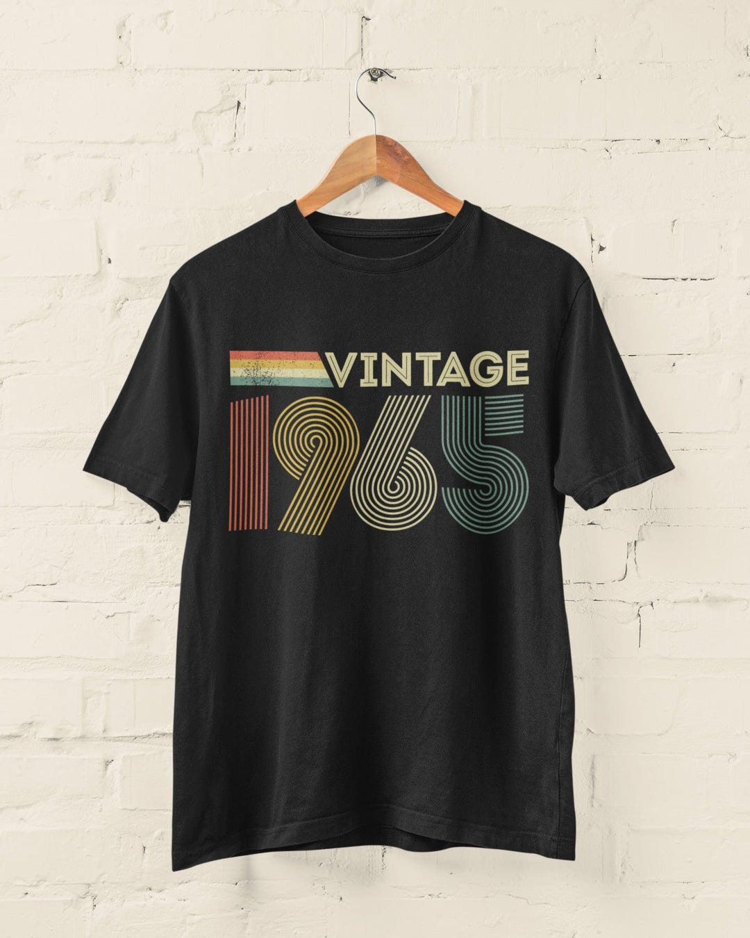 Vintage 1965 T-shirt 60th Birthday Gift for 2025 Those Born in 1965 ...