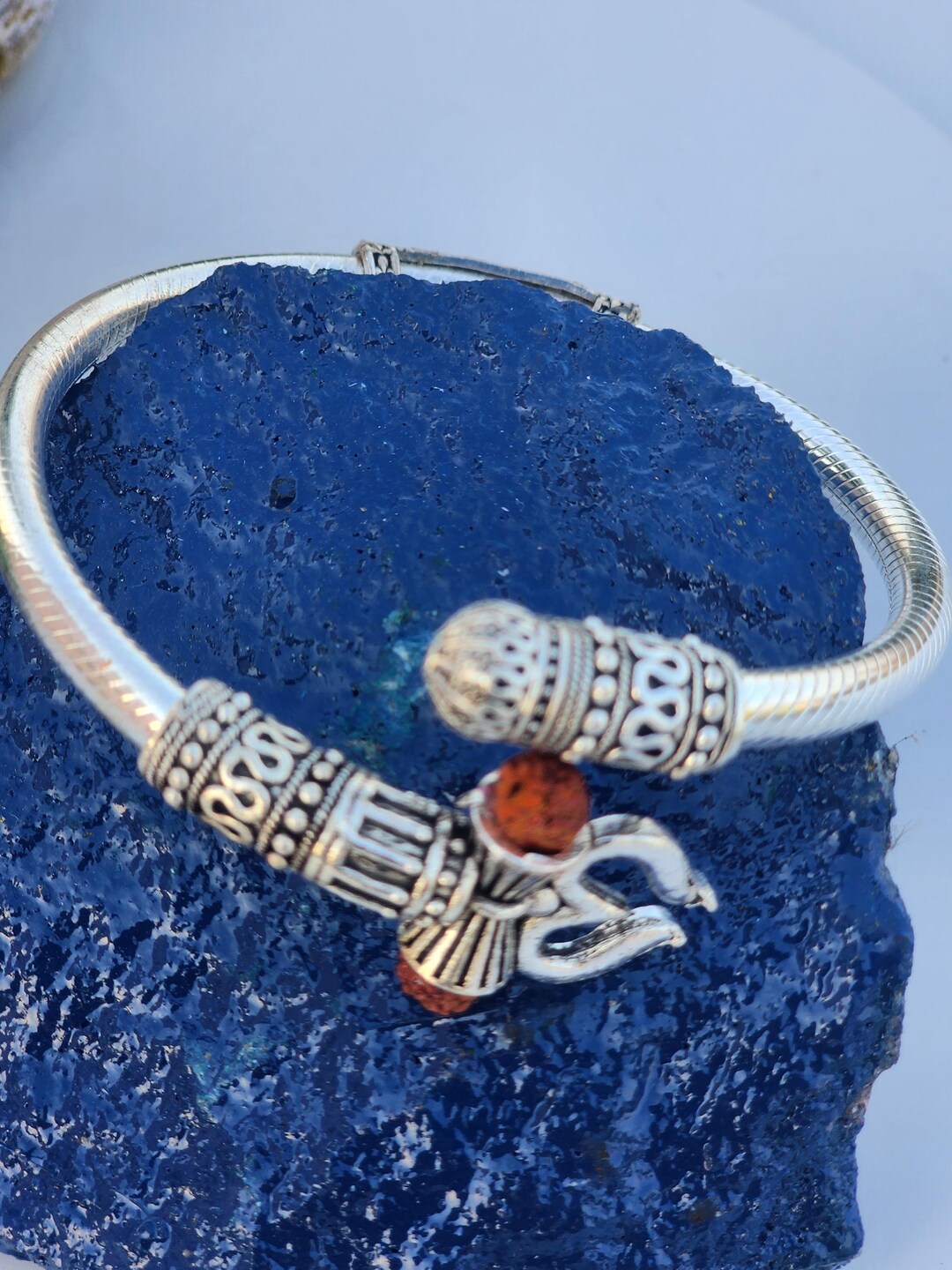 Om Shiv Damru Trishul Bracelet | White Metal Kada for Men | 3-inch Free ...