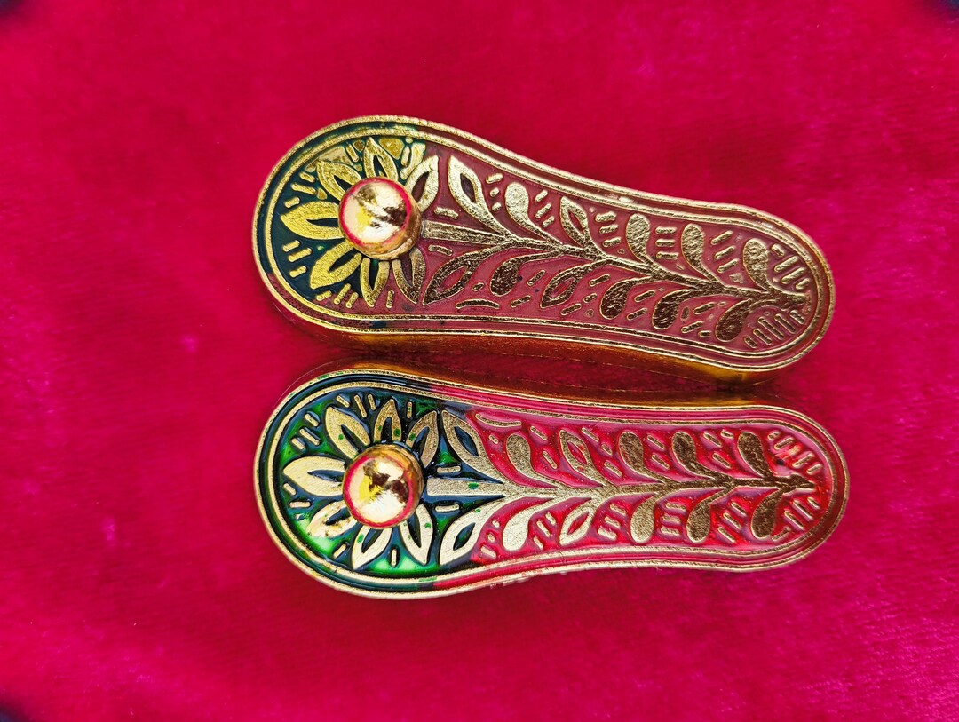 Brass Charan Paduka 3 Inch | Lord Ram Charan Paduka | Golden Miniature ...