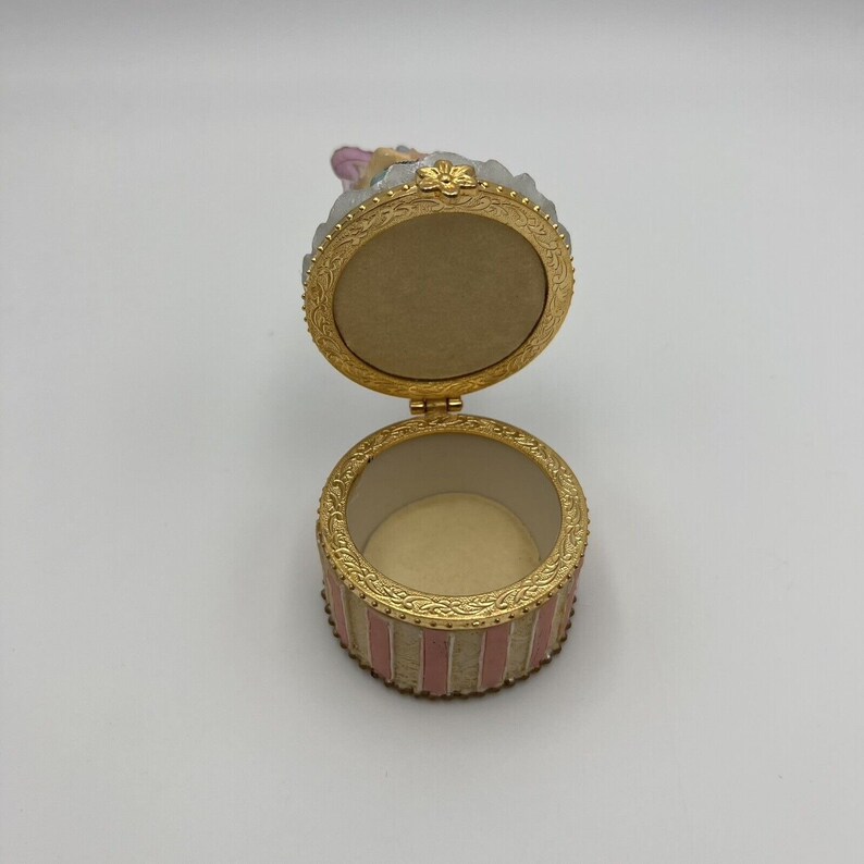 Ceramic Lidded Hat Box With Shoes Pearls Trinket Pill Stash Box - Etsy