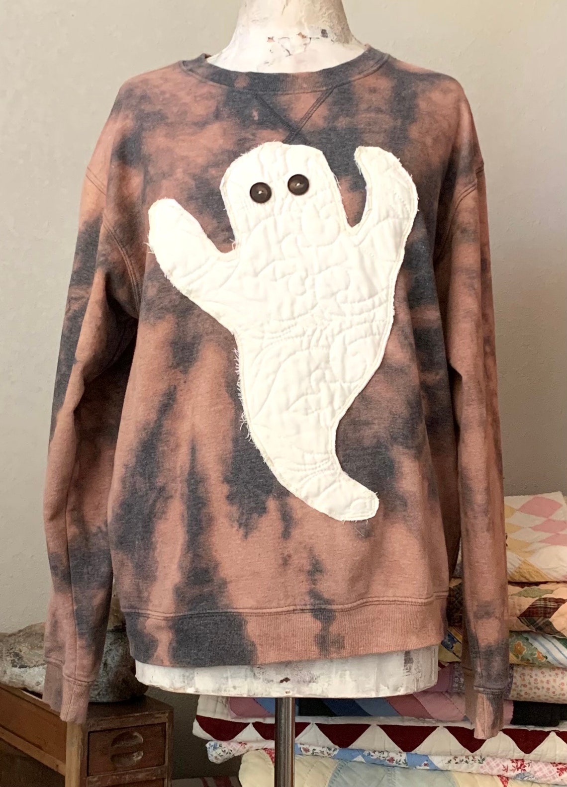 Vintage Quilt Ghost Sweatshirt LARGE/XLARGE Sweatshirt Fall Halloween ...