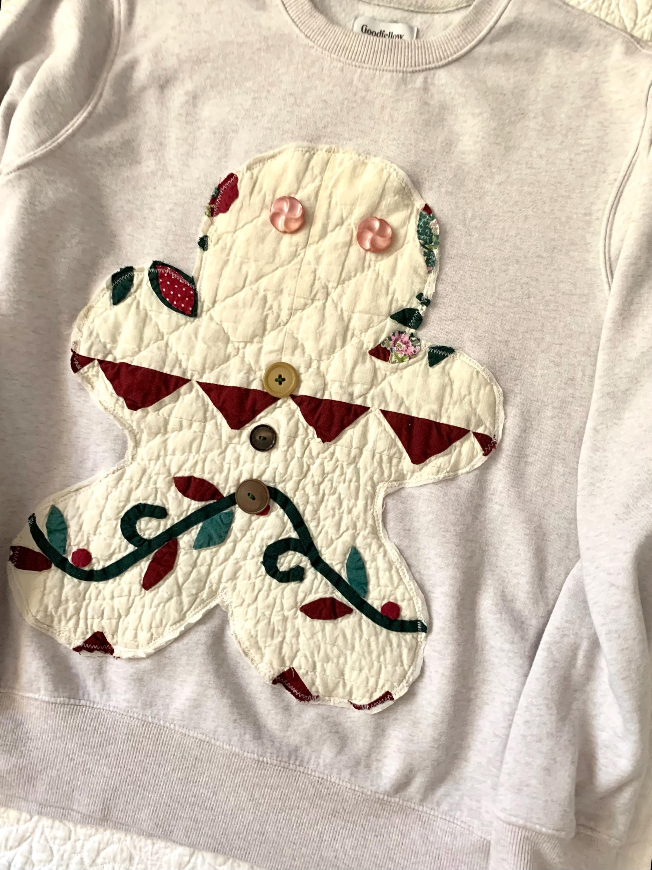 LARGE Vintage Quilt Gingerbread Man Patch Upcycled Sweatshirt Winter ...