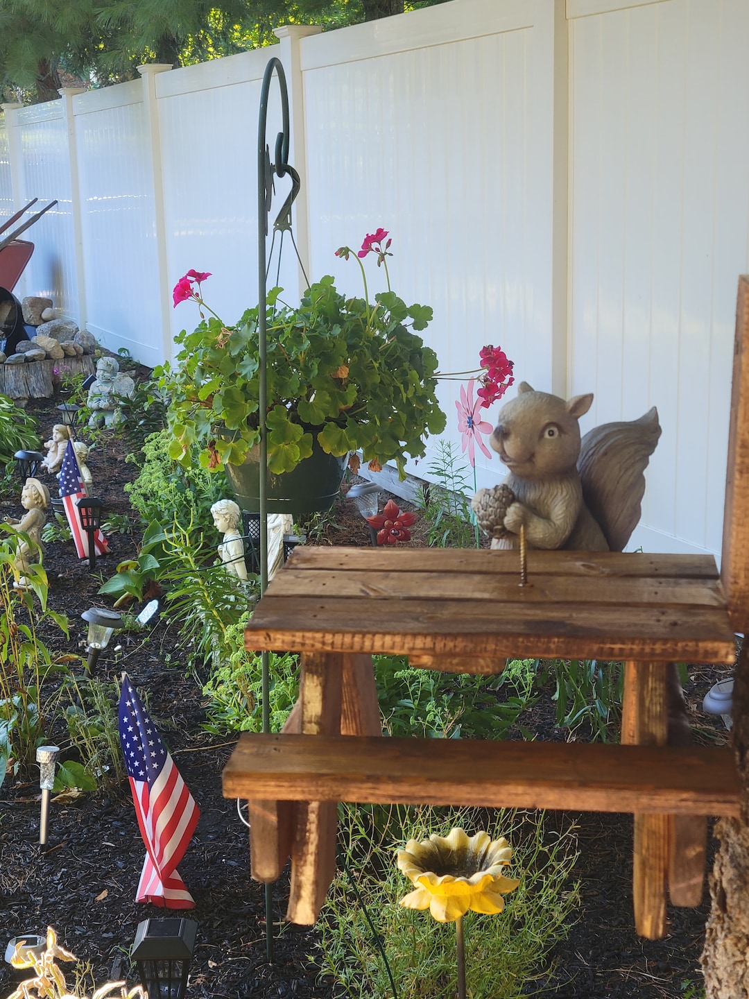 Large Squirrel Picnic Table and Wildlife Feeder - Etsy