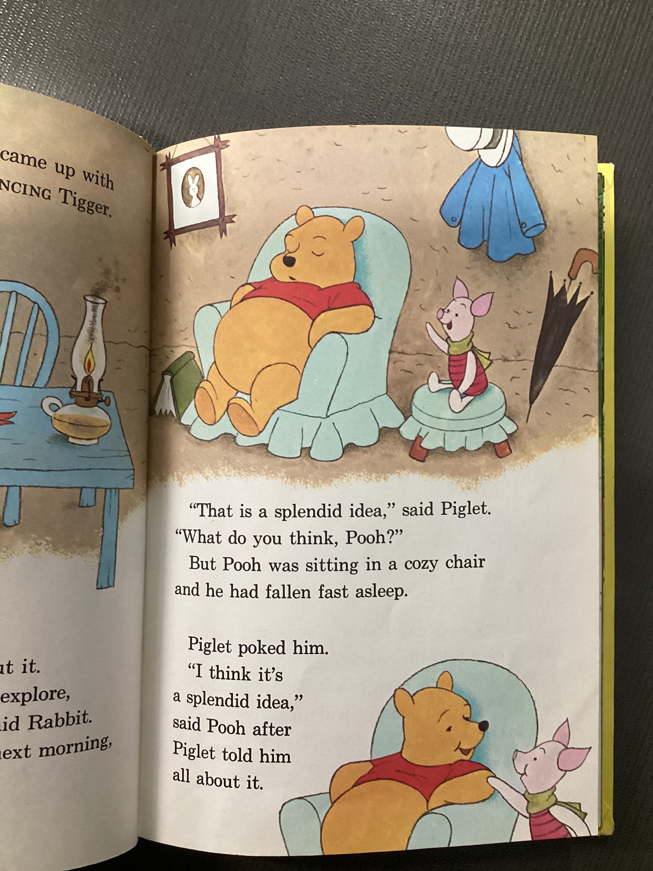 1975 WINNIE THE POOH & Tigger Too. - Etsy