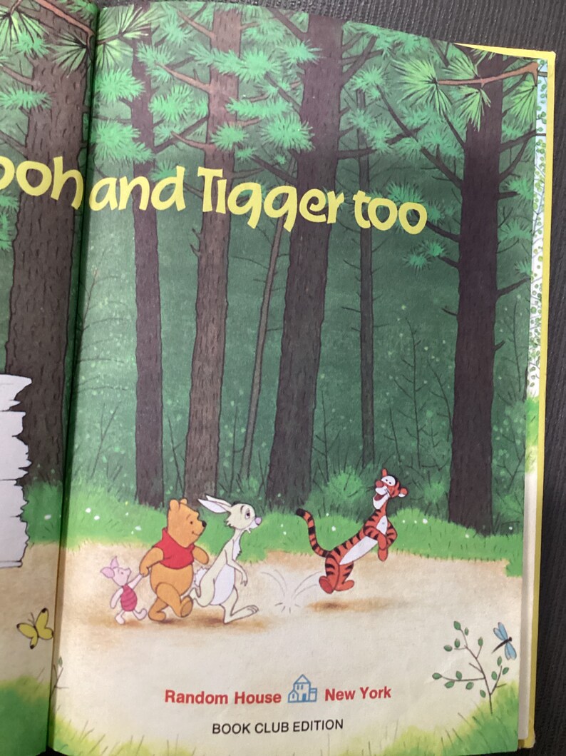 1975 WINNIE THE POOH & Tigger Too. - Etsy