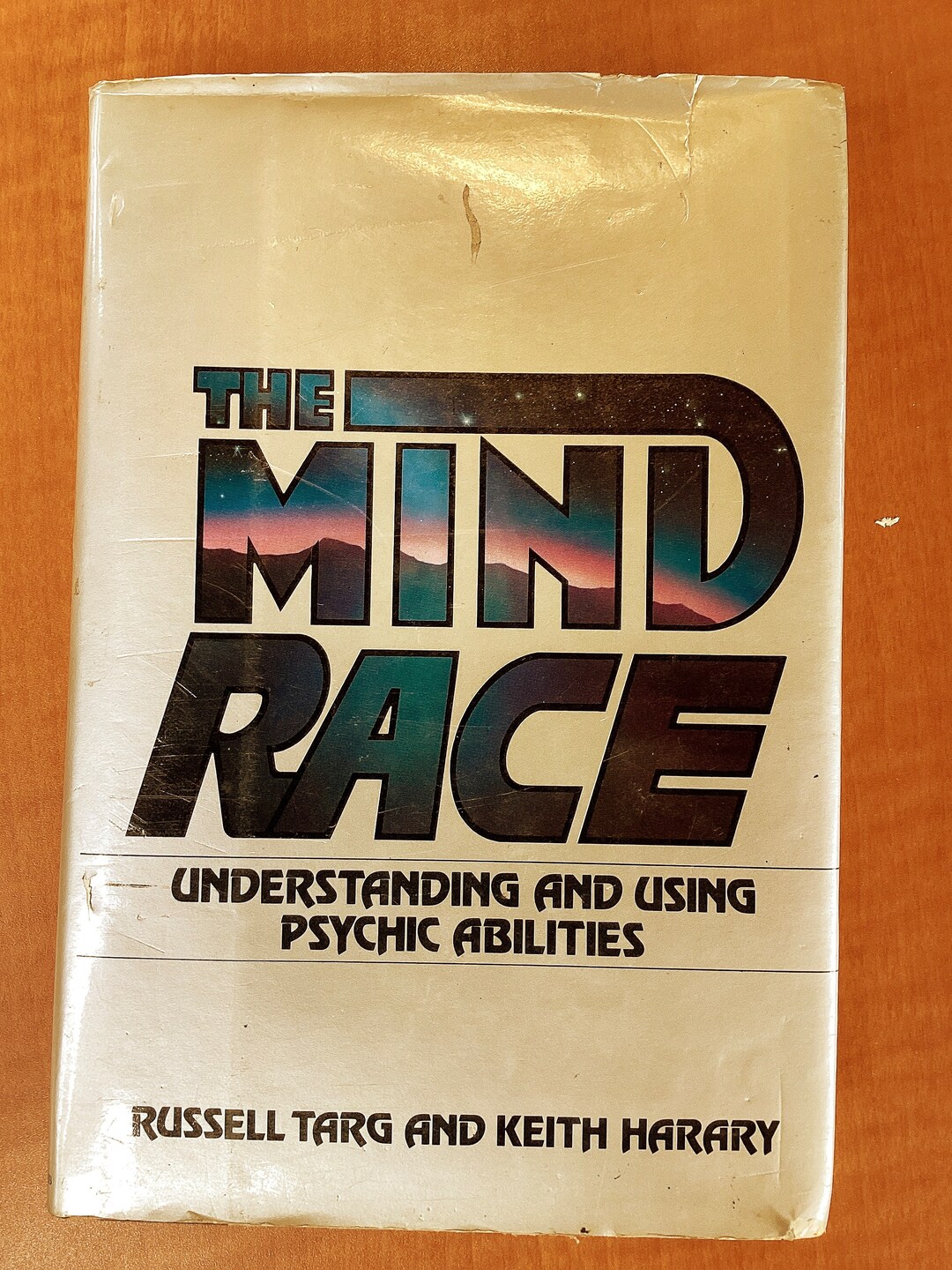 The MIND RACE UNDERSTANDING and Using Psychic Abilities 1984 by Russell ...