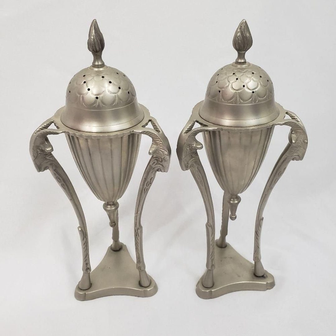 VINTAGE 1940s Neoclassical Empire Styled Three Goat Head/hoof Incense ...