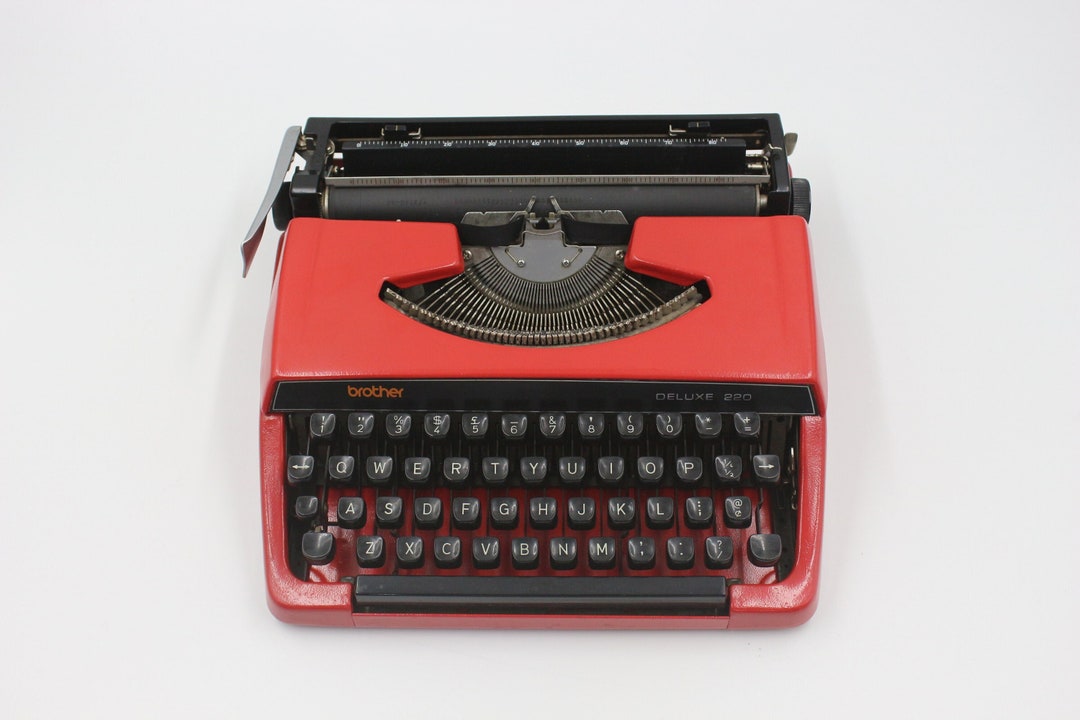 Original Red Brother Deluxe 220 Vintage Typewriter,manual Fully Working ...