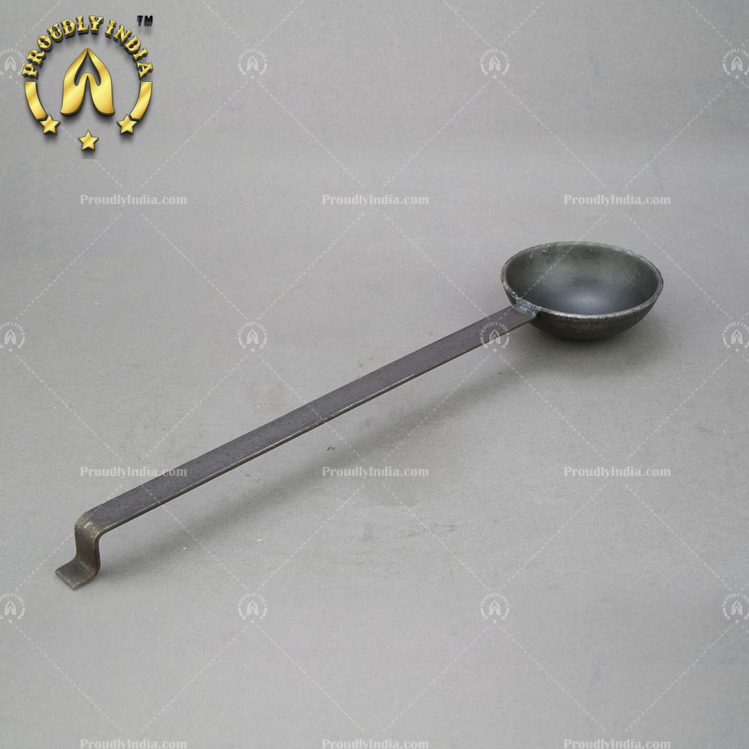 Authentic Handcrafted Iron Tadka Pan With Handle, Talipu Karandi Handle ...