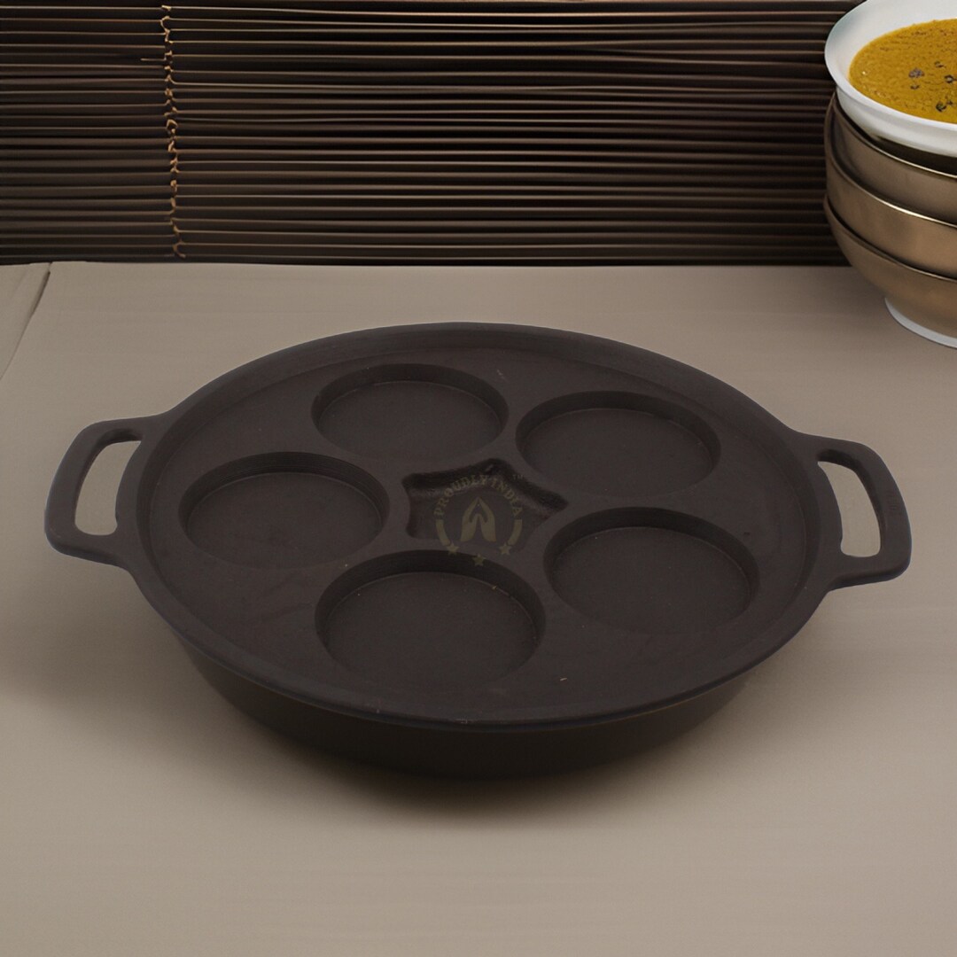 5 Pits Mini Appam Pan or Mini Uttappam Tawa in Iron, Traditional Cast ...