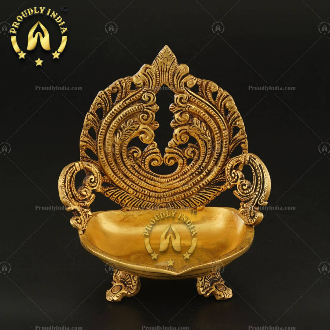 Elegant Twin Carving Brass Diya Lamp: Kerala Deepam & South Indian ...