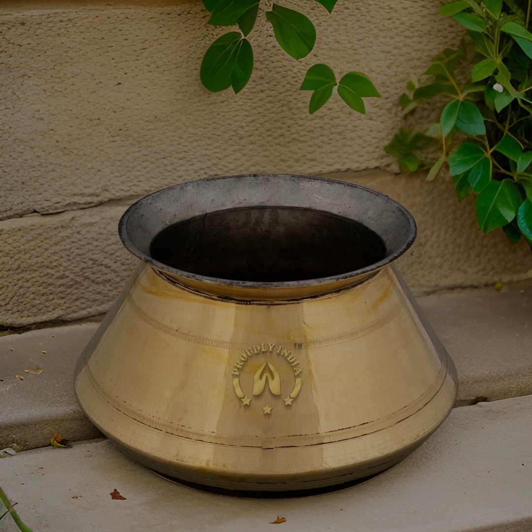 Brass Pongal Paanai, Pongal Pot for Cooking Gravy,brass Cooking ...