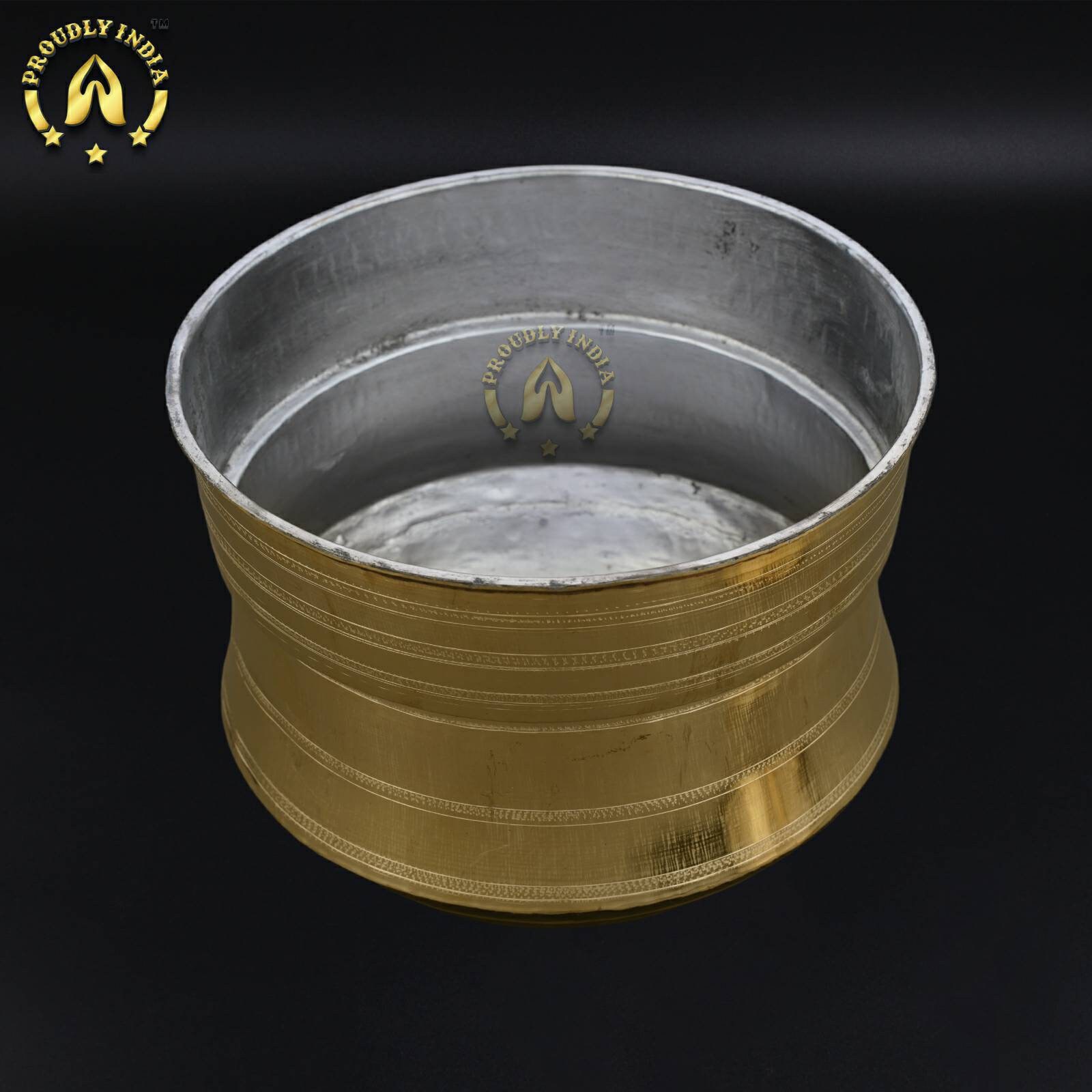 South Indian Idli Maker: Brass Idli Pathram, 7-pit 2-plate Stand ...