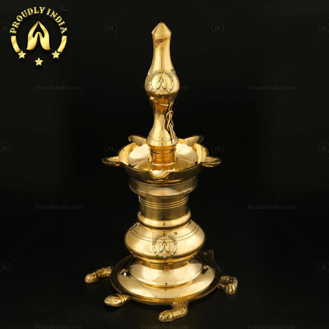 Vastu Diya, Brass Diya for Pooja: Unique Kerala Deepam,thooku Vilakku ...