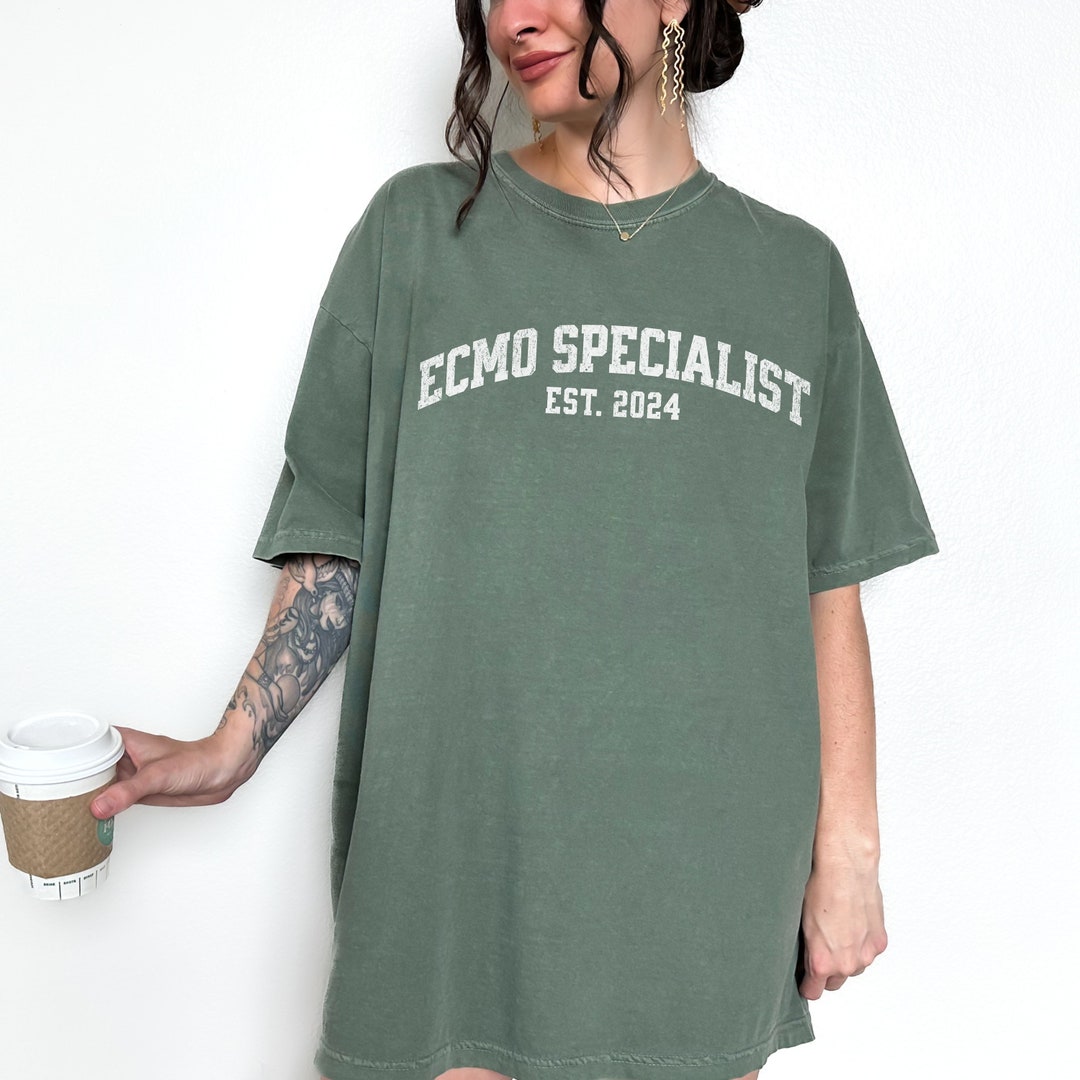 Custom Ecmo Specialist Shirts Comfort Color,ecmo Nurses Sweatshirts ...