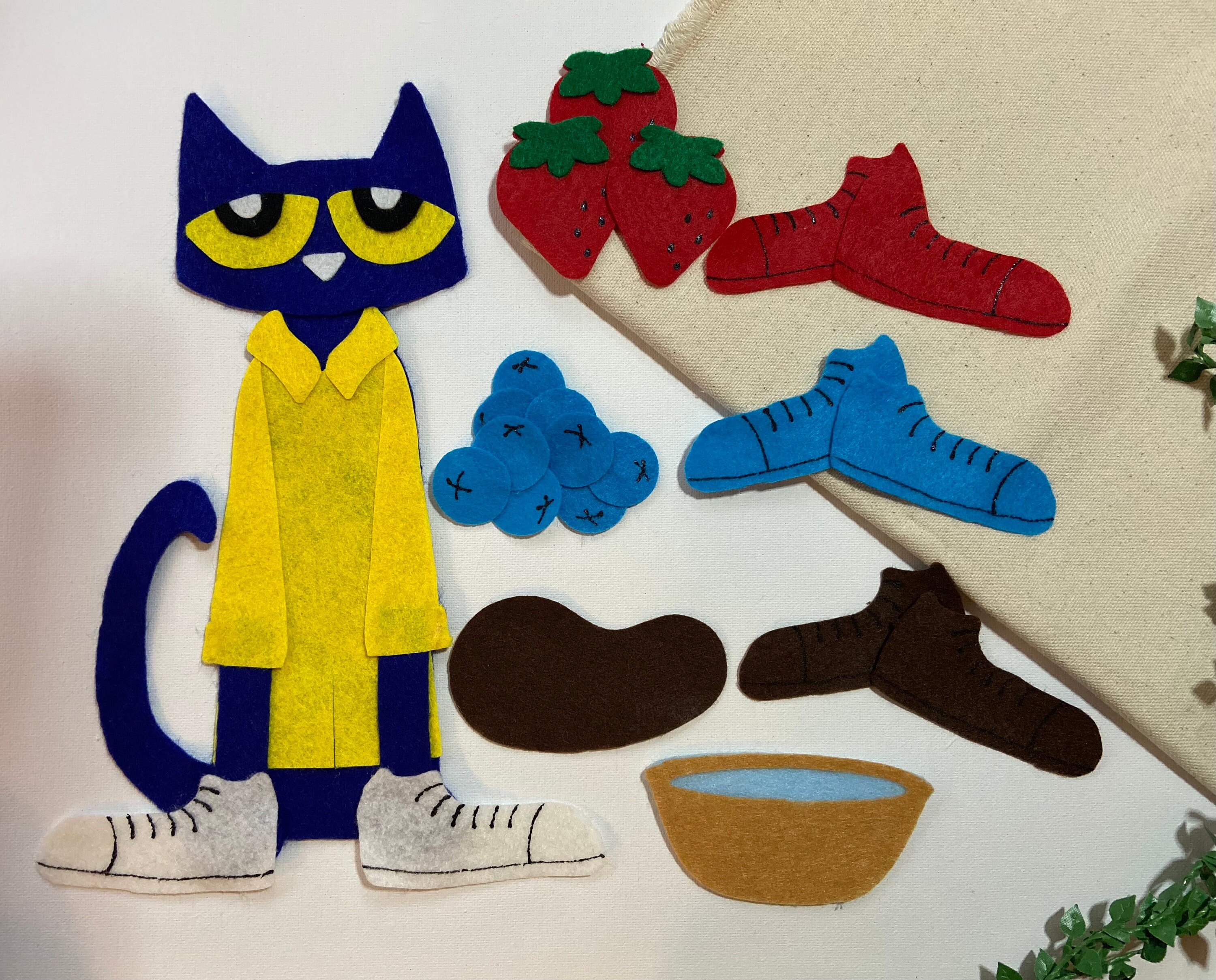 Pete The Cat White Shoes Flannel Board