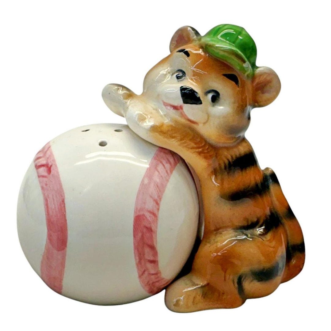 HTF Vintage Lefton Tiger Cub & Baseball Salt and Peppers Shakers H7440 ...