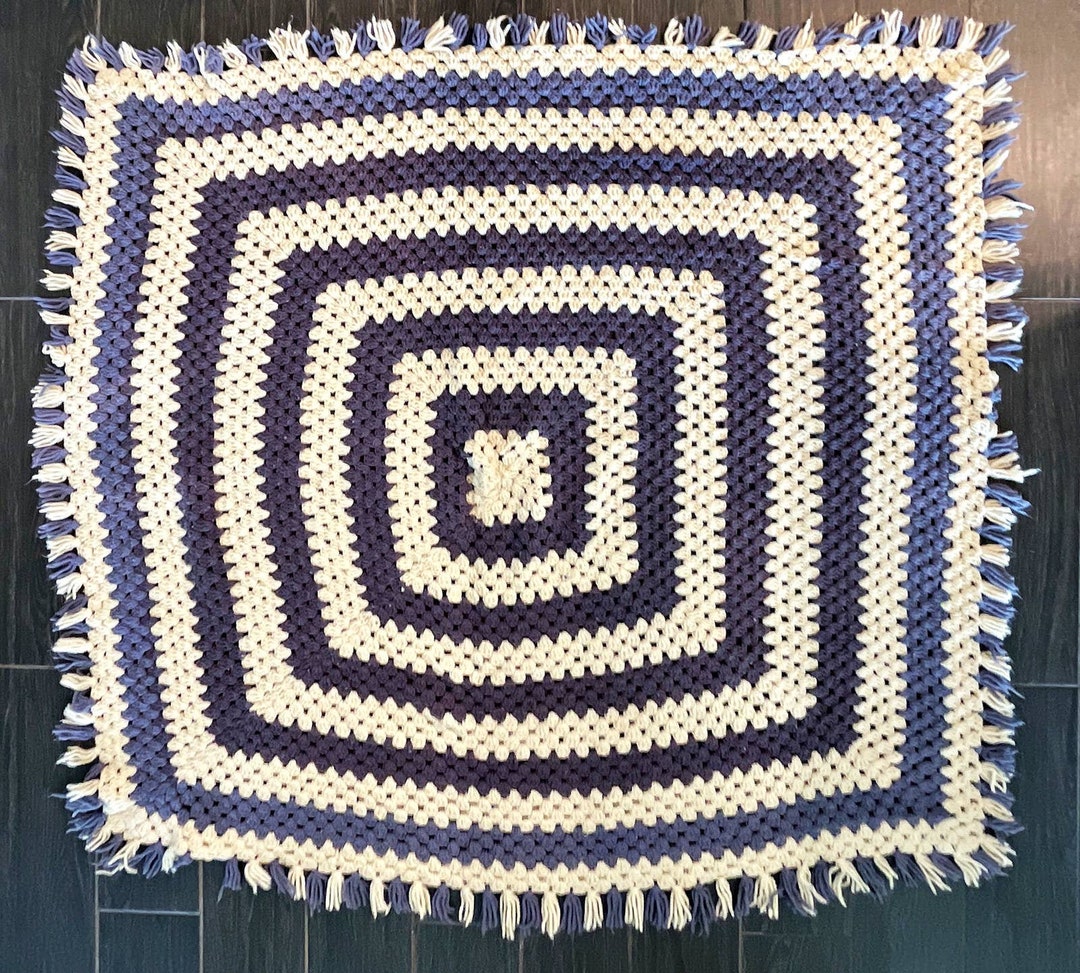 VTG Handmade Periwinkle Blue White Crocheted Afghan Blanket Throw 50 ...